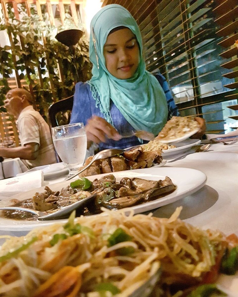 CHINESE FOR DINNER (Valpark Chinese Restaurant, Valsayn, Trinidad ...